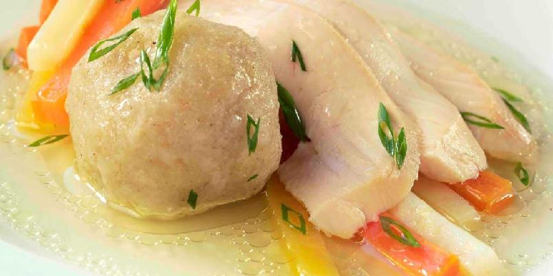 Kyllingsuppe med raspeball - oppskrift